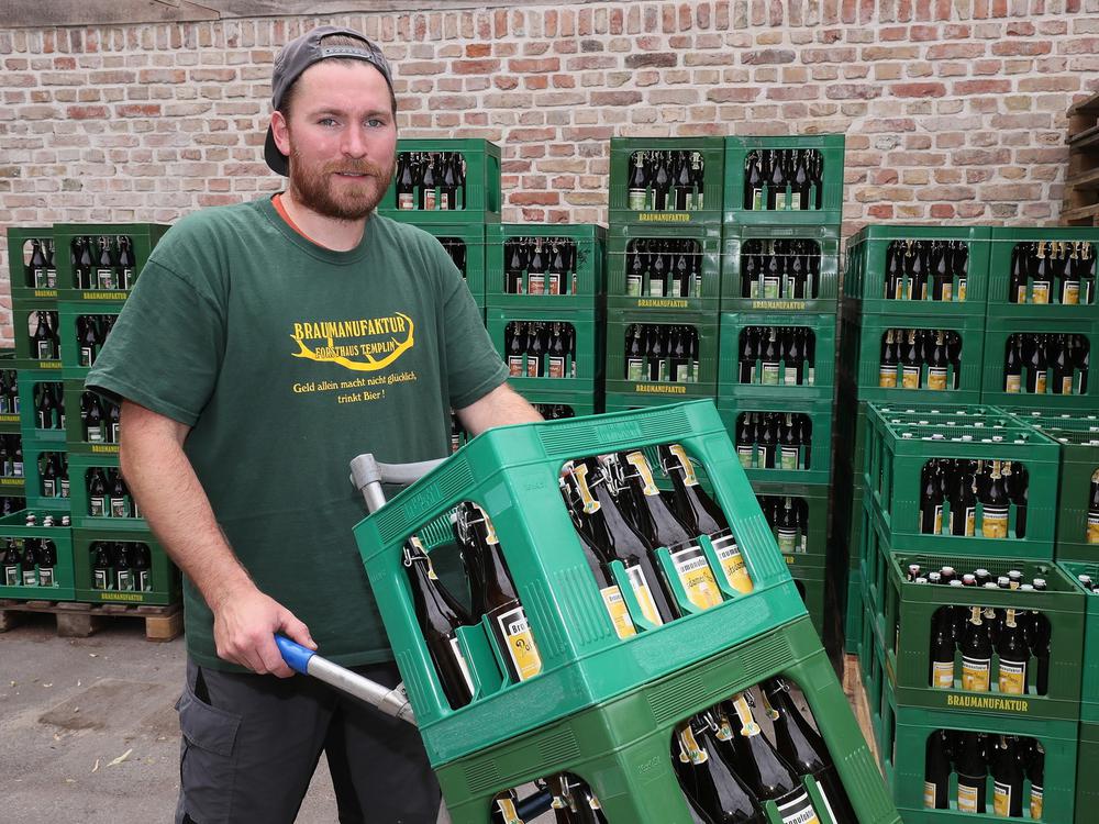 Auslandspraktika im Handwerk: Bierbrauen mit Algen