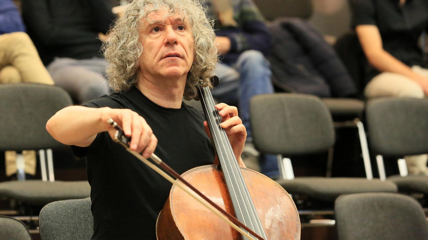 Potsdam: Star-Cellist Steven Isserlis begeistert in der Friedenskirche