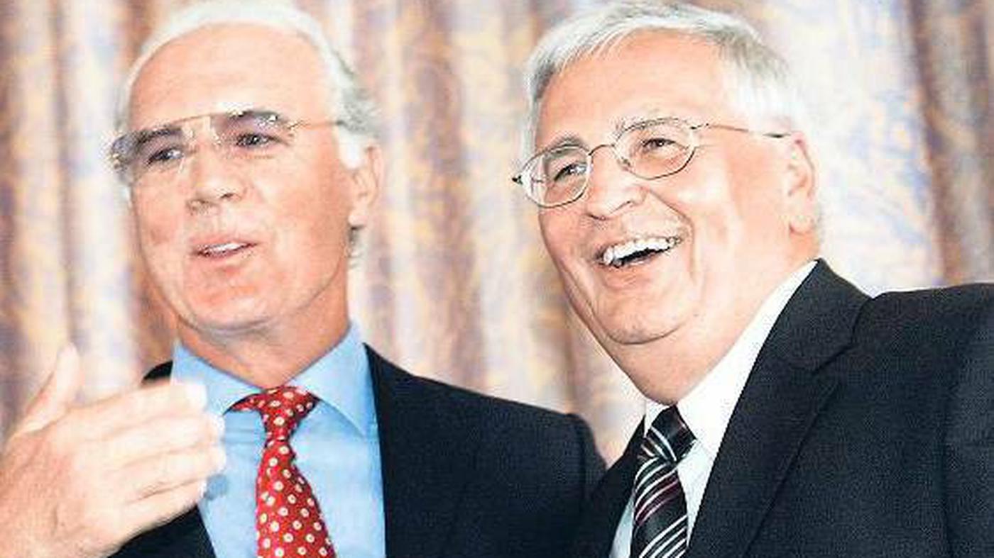 Fifa und Uefa: Ein Stuhl am Rand für Theo Zwanziger