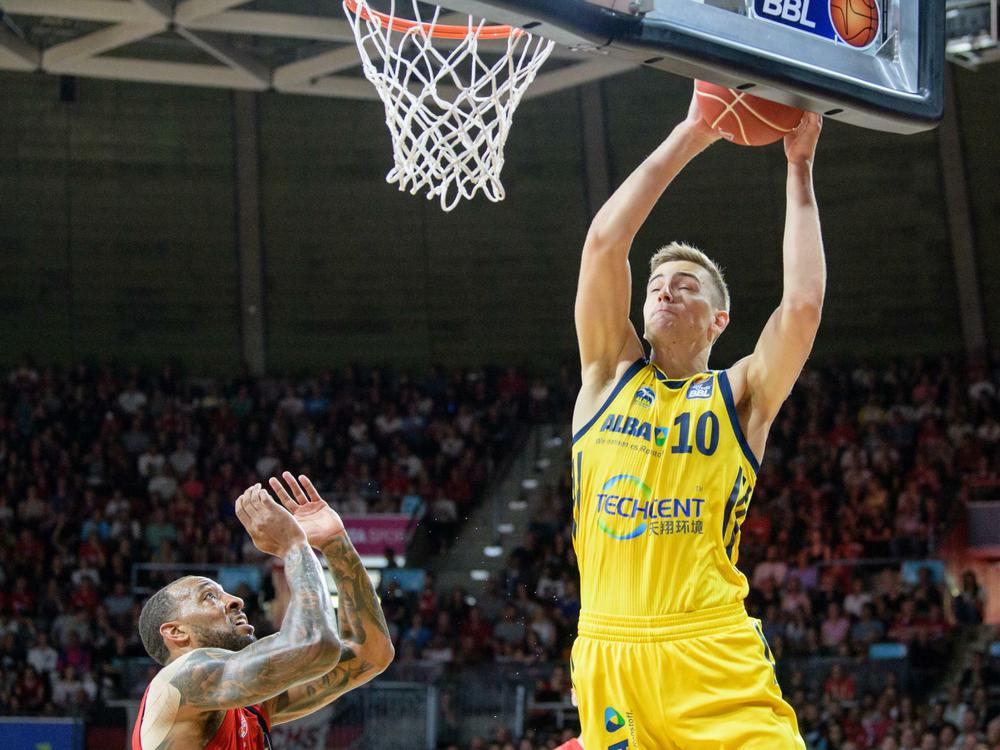 Vor dem Euroleague-Spiel in Tel Aviv: Warum Tim Schneider bei Alba Berlin unter dem Radar fliegt