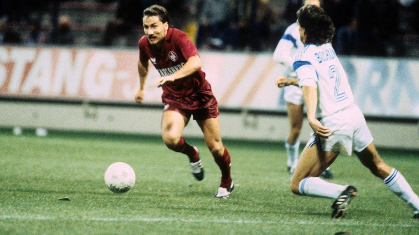 Ex-Nationalspieler Wuttke mit 53 Jahren gestorben: Große Pässe und große Klappe