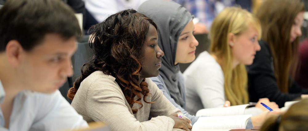 Hochschulen: Jeder Dritte bricht das Bachelorstudium ab